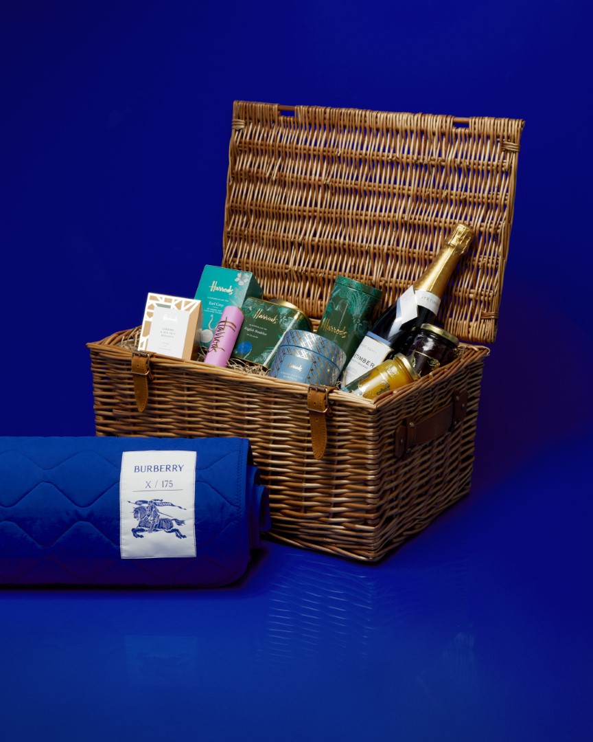 Burberry turns Harrods knight blue - Burberryplc